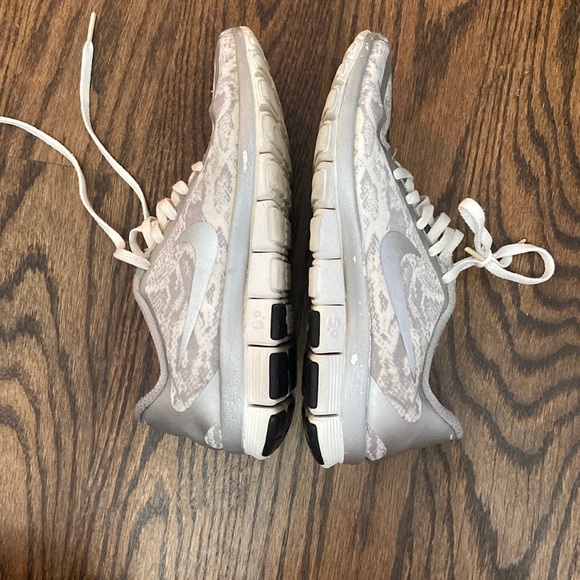 Nike | Shoes | Nike 7 Running Shoes Snake Skin Pattern | Poshmark